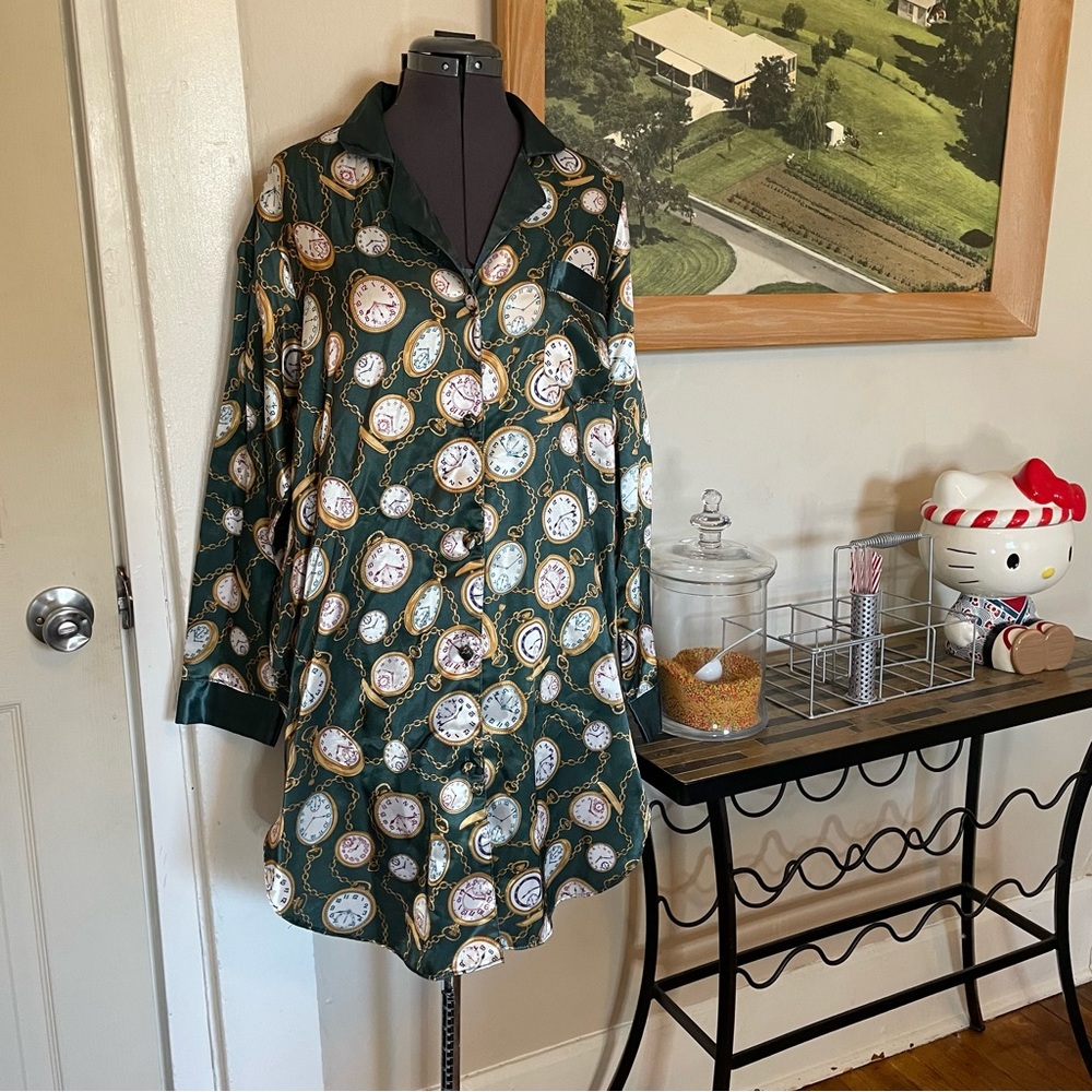 Kathryn Vintage 80s Pajamas Clock Print Satin Dress B… - Gem